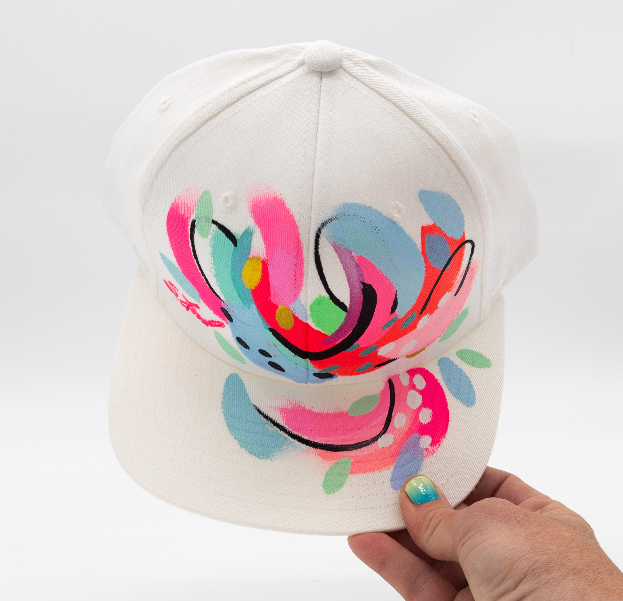 #12 Abstract Hand Painted White Organic Hat – Suze Ford Studios