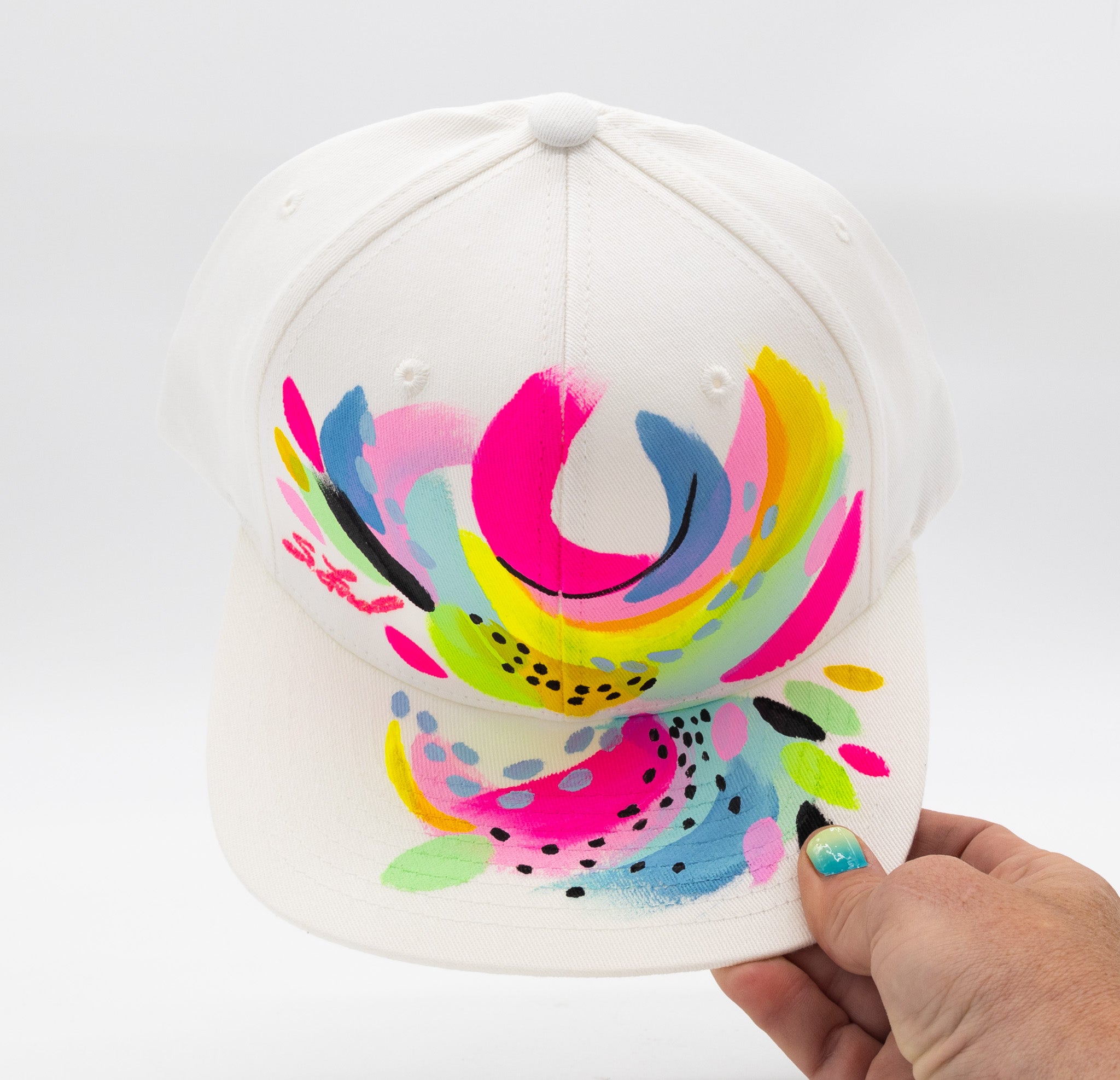 #15 Abstract Hand Painted White Organic Hat – Suze Ford Studios